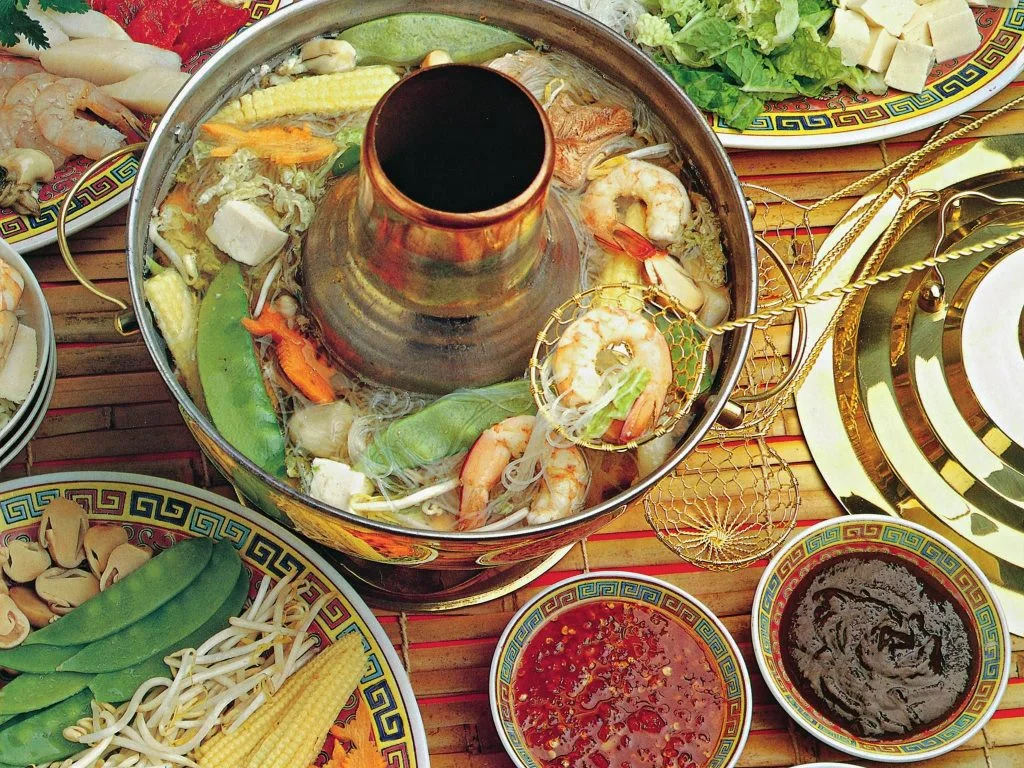 How To Prepare Mongolian Spicy Pot At Your Place - feastfulcuisine.com