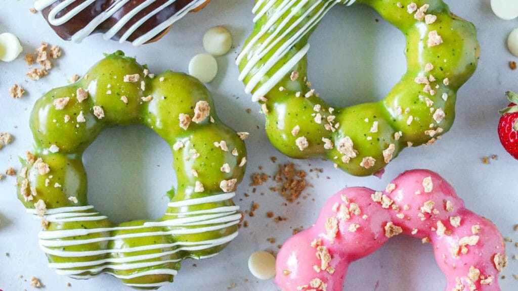 The Greatest Mochi Donuts Recipe (VIDEO) - feastfulcuisine.com