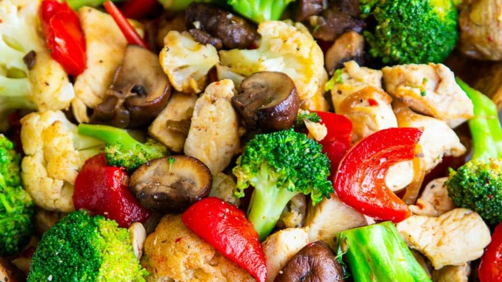 Vegetable Broccoli Salad - Cooking Enthusiast - feastfulcuisine.com